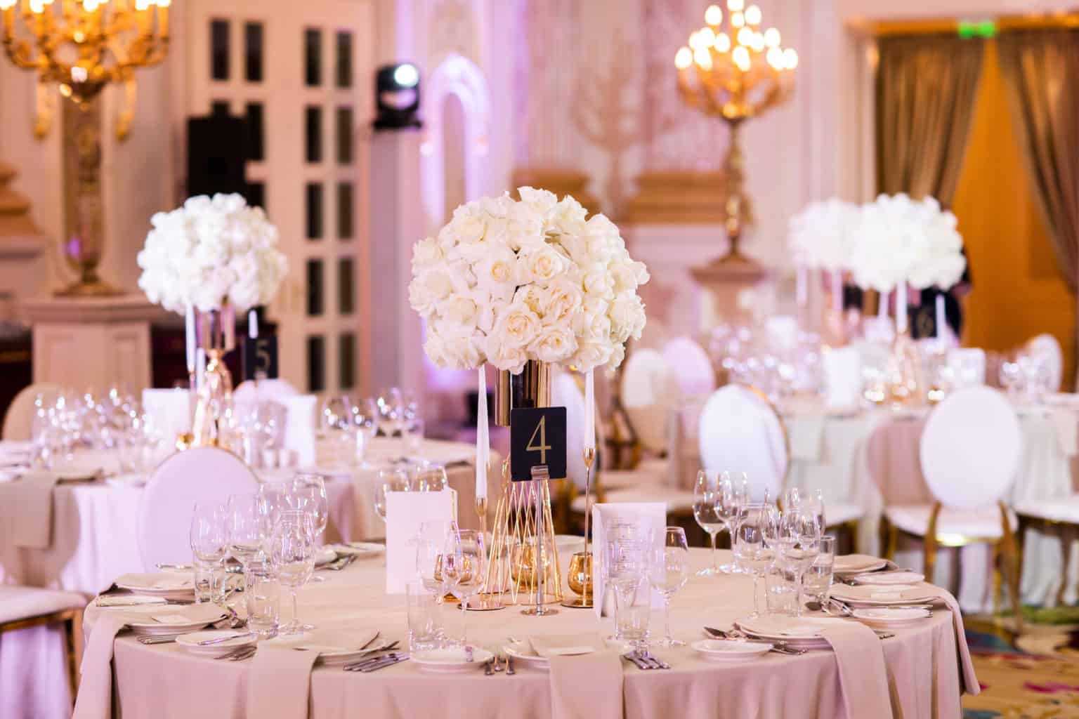 Illuminate Your Evening With These Creative Wedding & Event Lights ...