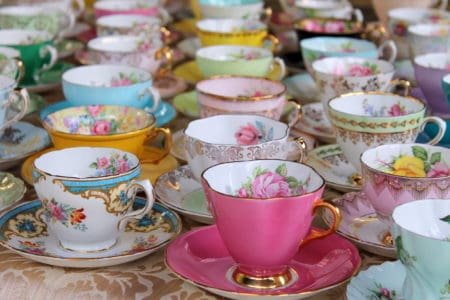 Your Guide to Throwing an Exquisite Tea Party to Celebrate Any Occasion ...